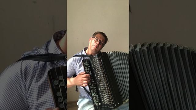 Угадай мелодию на баяне выпуск 16