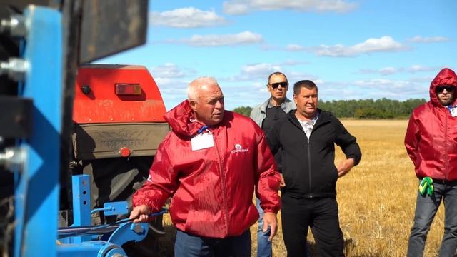 Плуг Оборотный  PERESVET ППО-8-35. ТД Алмаз ДЕМОПОКАЗ