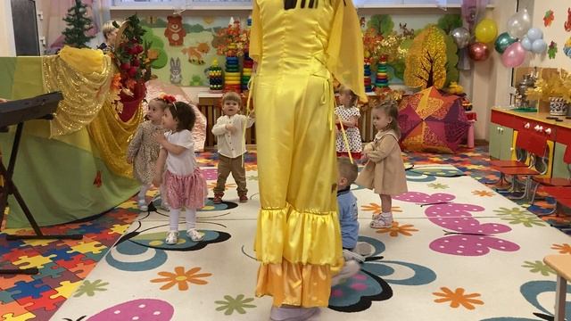 Музыкальная игра "Птички-невелички". Группа №2 "Птенчики"