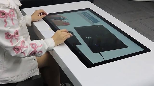 Интерактивные Столы сенсорные Dekart серии ITABLE