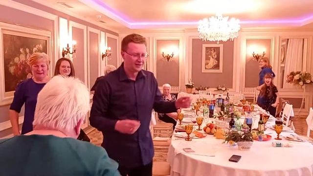 Юбилей 75 лет. Танцуем ламбаду. Тамада баянист Михаил Долгушев.