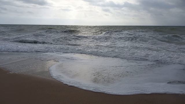 Море разбушевалось сегодня...