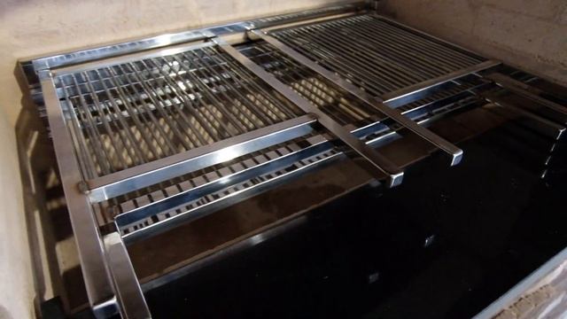 Самый полный заказ. Коптильня, мангальная вставка и дверка для барбекю комплекса.