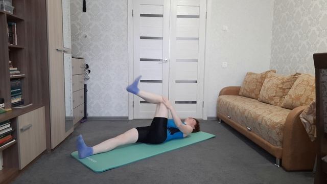 Мини - комплекс при остеохондрозе лёжа на спине