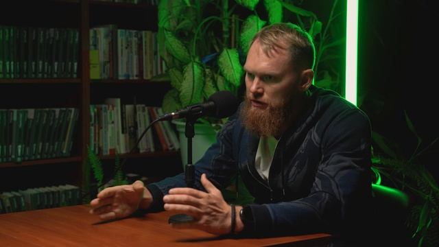 Почему с ЖКХ все плохо и как это исправить. Диалог с Ильей Сотониным, экспертом по управлению домами