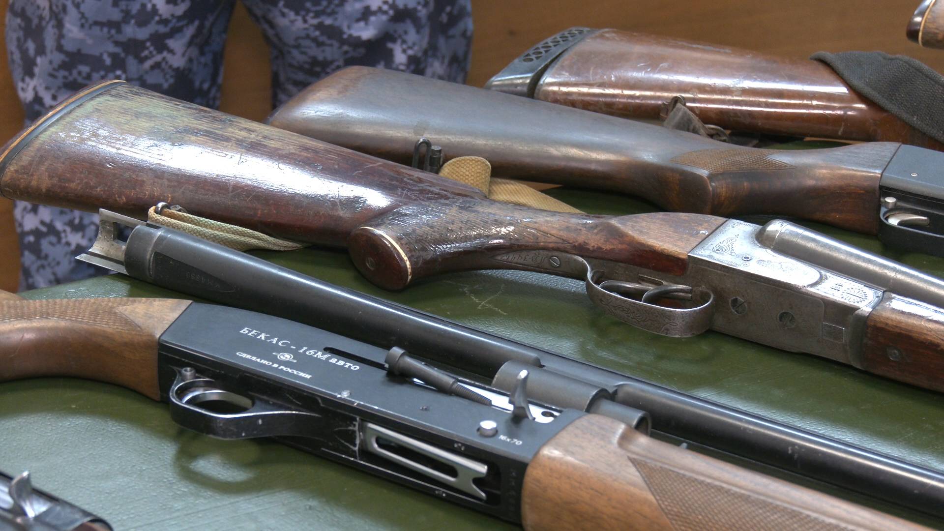 Ружья и дробровики: зауральцы сдают гражданское оружие в помощь бойцам СВО