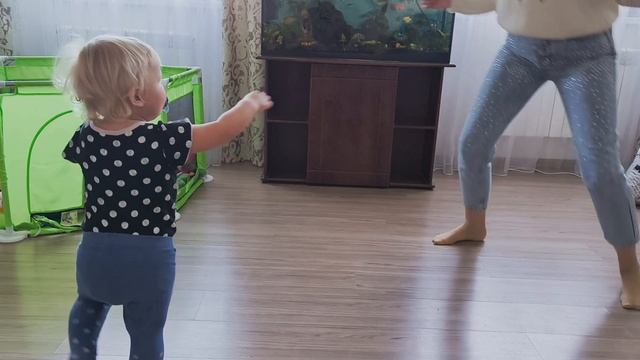 Катюша танцует 1.5 года