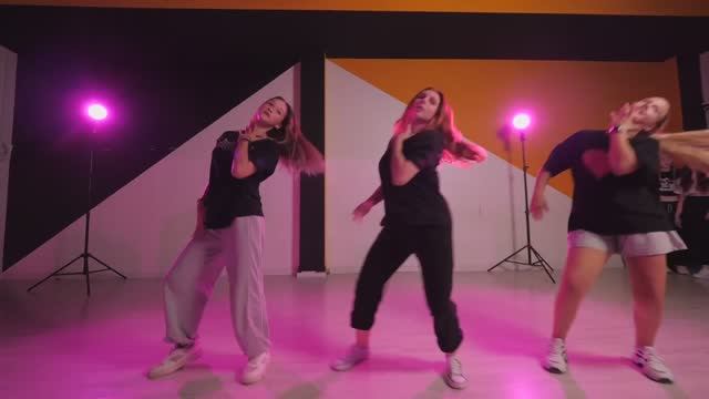 Современные танцы 🔥 #MetroDANCE #танцы #танцыдлядетей #Смоленск #школатанцев