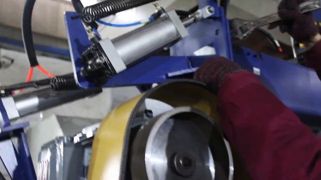 Демонтаж плавающей шлифовальной головки шлифовального станка