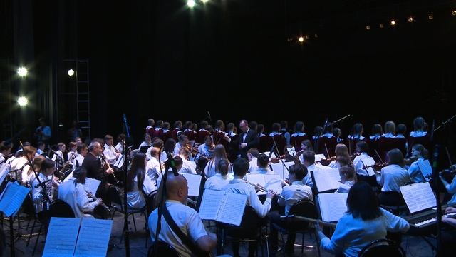 Концертный оркестр Алексея Губарева - Дагестанский концерт - Клип 0014