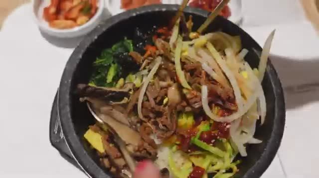 Еда, которую стоит попробовать в Сеуле . Что поесть в Южной Корее