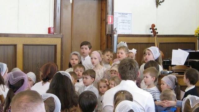 Дети - «Иисус Христос воскрес, это чудо из чудес»