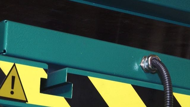 Четырехколонный пресс ДА2230