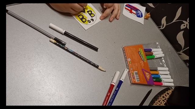 нарисовал логотип немецкого клуба Боруссия Дортмунд