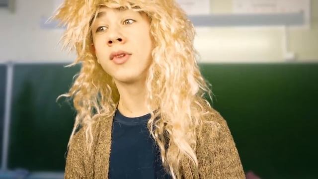 ОТЛИЧНИК VS ДВОЕЧНИК 2 _ отличник против двоечника