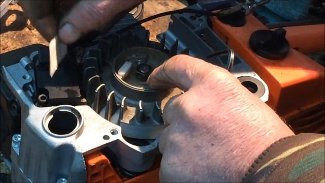 Зажигание!Установить зазор на бензопиле!!!За одну минуту.