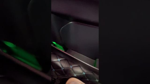 Установка атмосферной подсветки Subaru