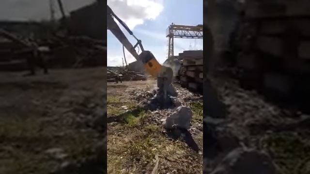 Дробилка IFP 13 на Volvo EW 160 дробление бетона