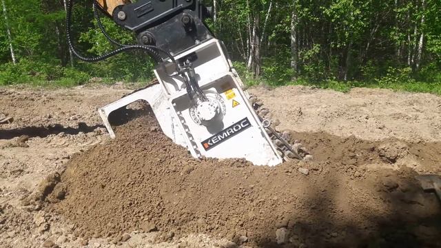 Траншеекопатель KTR 130_После доработки экскаватора, глубина 1,3 м