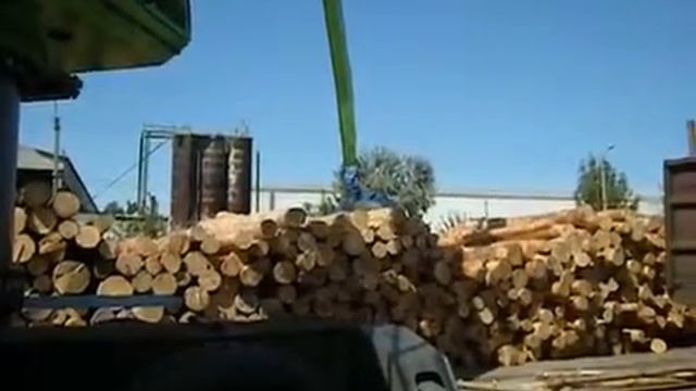 лесной грейфер 1,3 м2   разгрузка вагонов