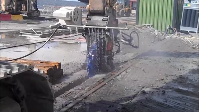 Фреза DMW демонтаж пирса в Гётеборге