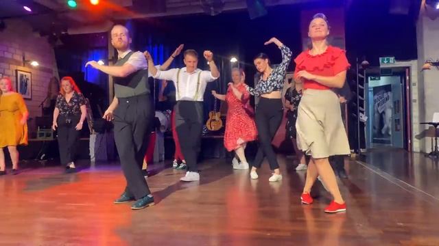 Fast Rhythm´n´Blues Dance Routine by Sondre