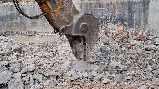 Гидроножницы бетоноломы рециклинг и очистка арматуры