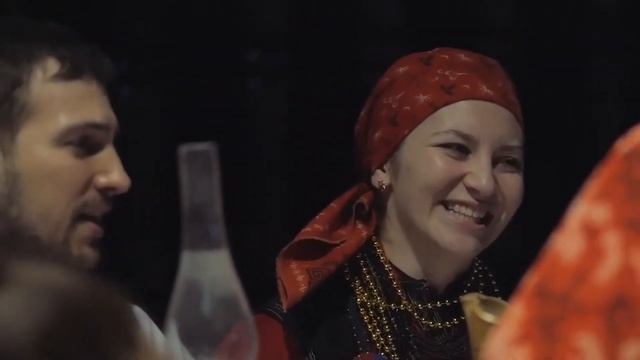 МЫ СИДЕЛИ ЗА УБРАННЫМ СТОЛОМ | WE WERE SITTING AROUND A CLEANED-UP TABLE