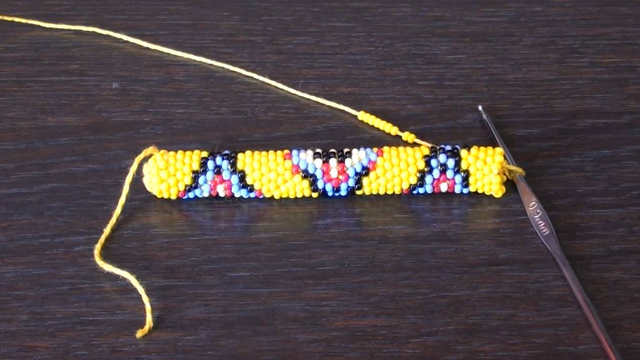 Браслет из бисера крючком