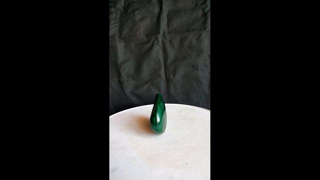 Малахит 1.5х6х5 см