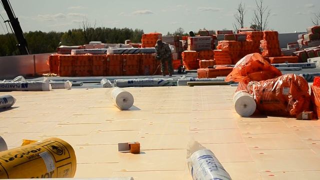 Комбинированное утепление кровли по профлисту