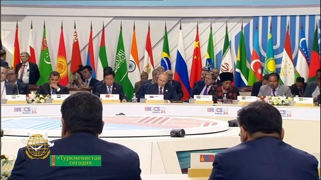 Президент Туркменистана принял участие в саммите БРИКС
