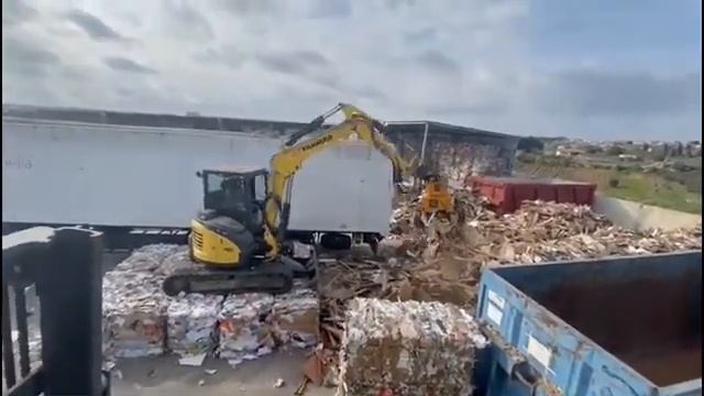 Грейферный захват Indeco IMG, работа в городе Палермо