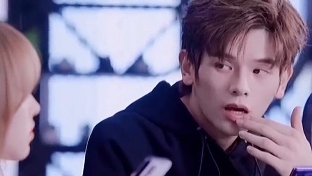 Яо:я тебя не навижу
Лу Юэ: я тебя тоже