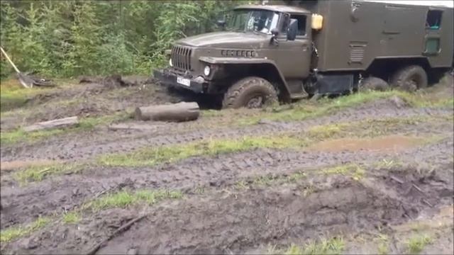 Лаборатория инженерной геологии и лаборатория гидрогеологии. Поле-2018.