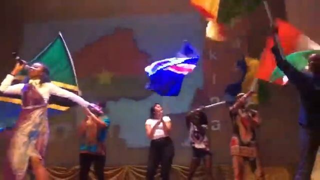 VID 20190426 WA00352