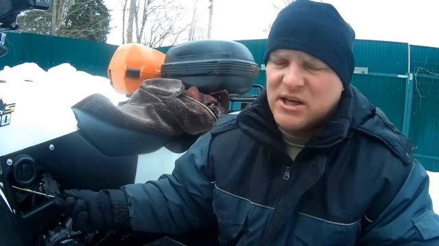Работа квадроцикла с бензонасосом и без.