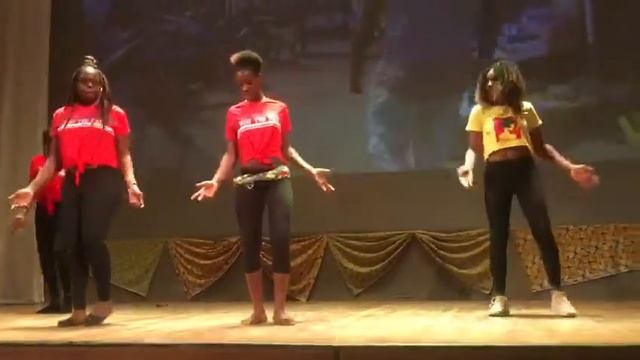 VID 20190426 WA00361