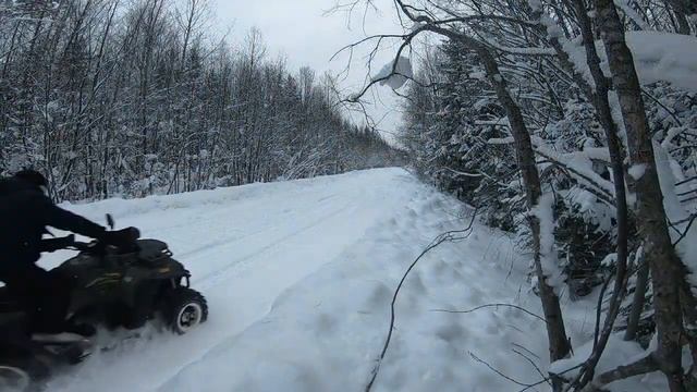 ВХОД В КРУТОЙ ПОВОРОТ /ДРИФТ/ #копметаллавлесу #металлокоп