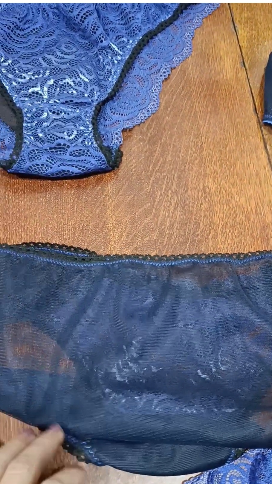 Сшила нестандартный  комплект нижнего белья