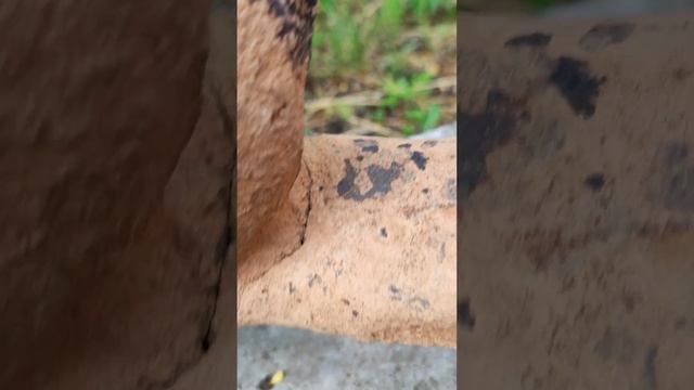 Сварка чугунного коллектора на Hummer - завариваем трещину.