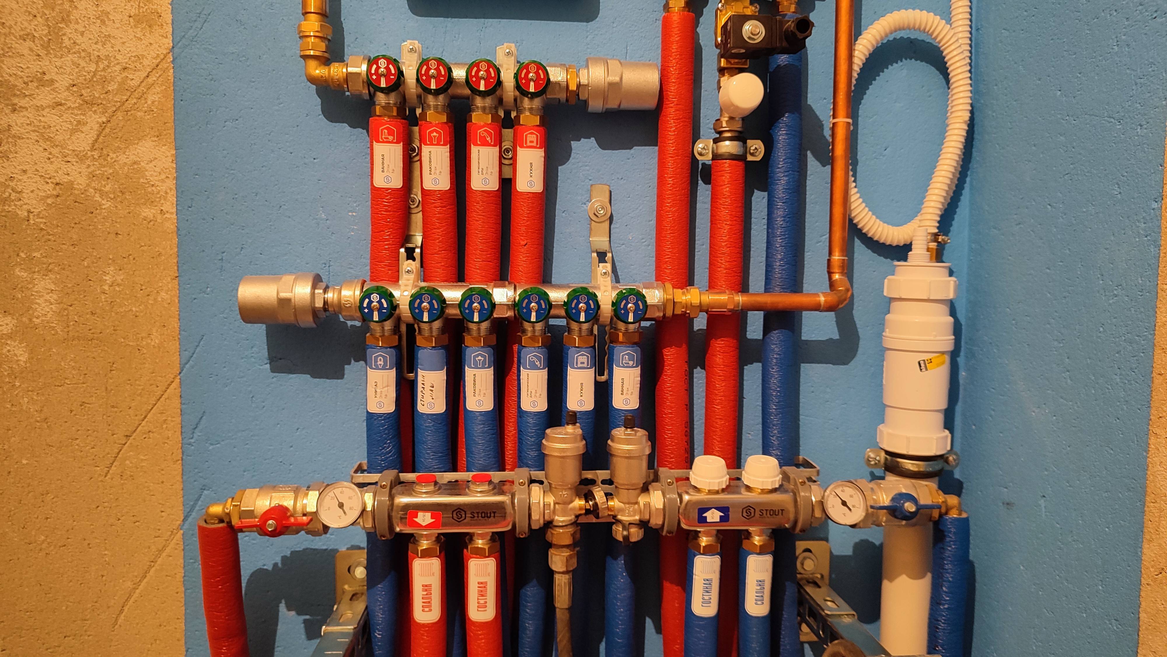 ЖК Holland park, замена отопления от застройщика ПИК, монтаж водоснабжения и канализации.