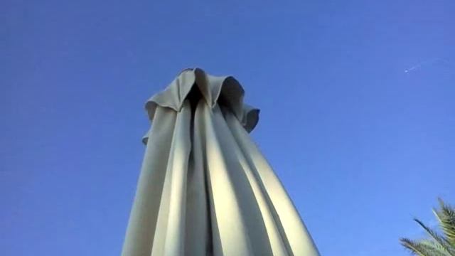 Самолет над отелем Xperience Kiroseiz Parkland The plane over the Xperience