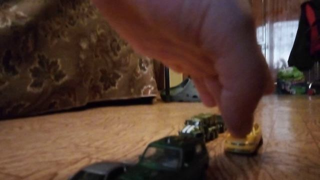 Никогда так не делайте. Почему опасно совершать обгон паровозиком. Учим ПДД.