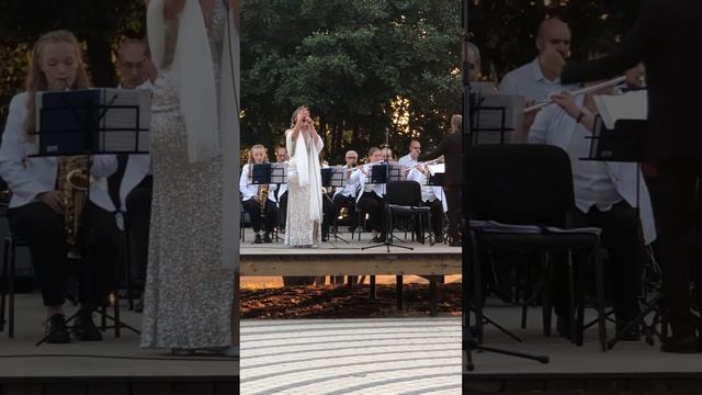 Мишель Легран, Шербургские зонтики. Smart-парк Дельфин