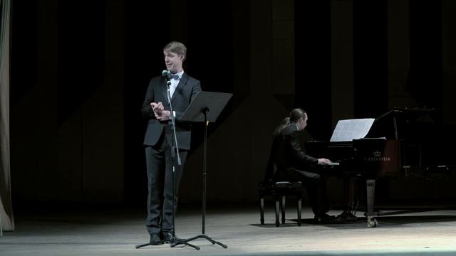 Елена Старкова. Старинный романс "Нет, не любил он".