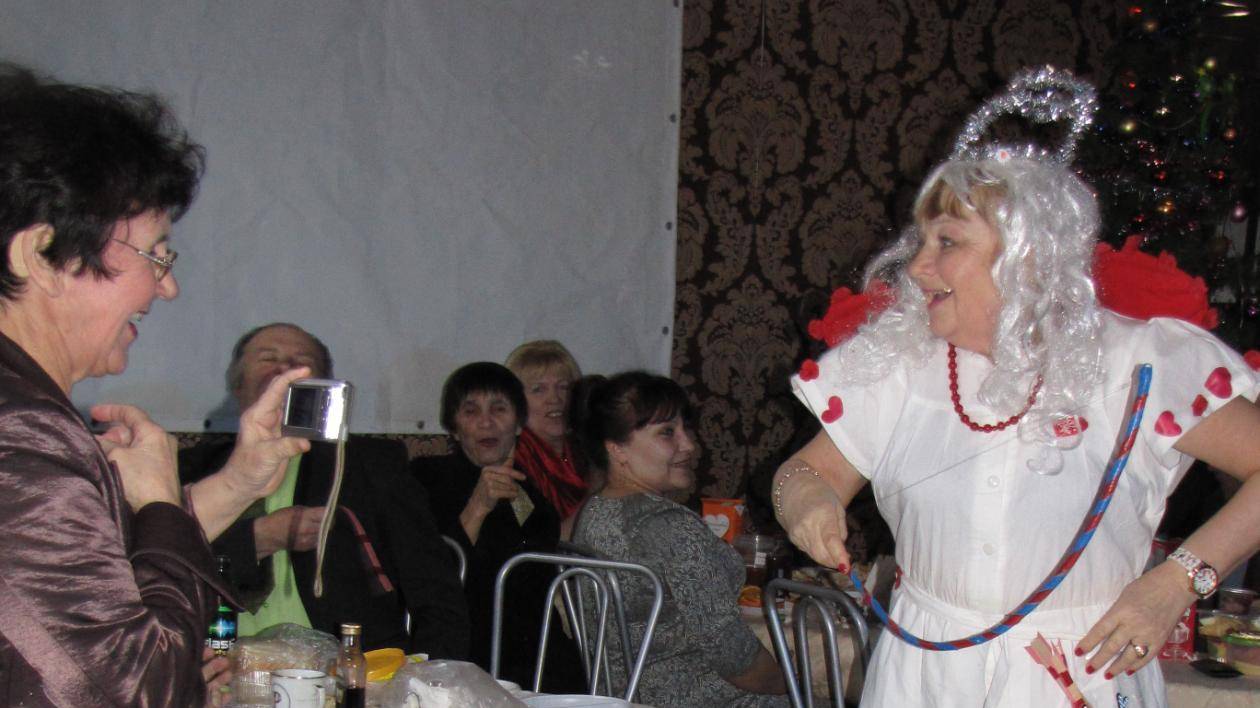 Романтический вечер "Все начинается с любви"