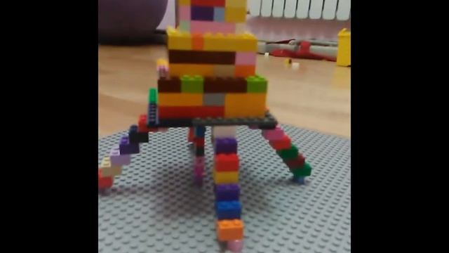 Эйфелева башня. LEGO CLASSIC.