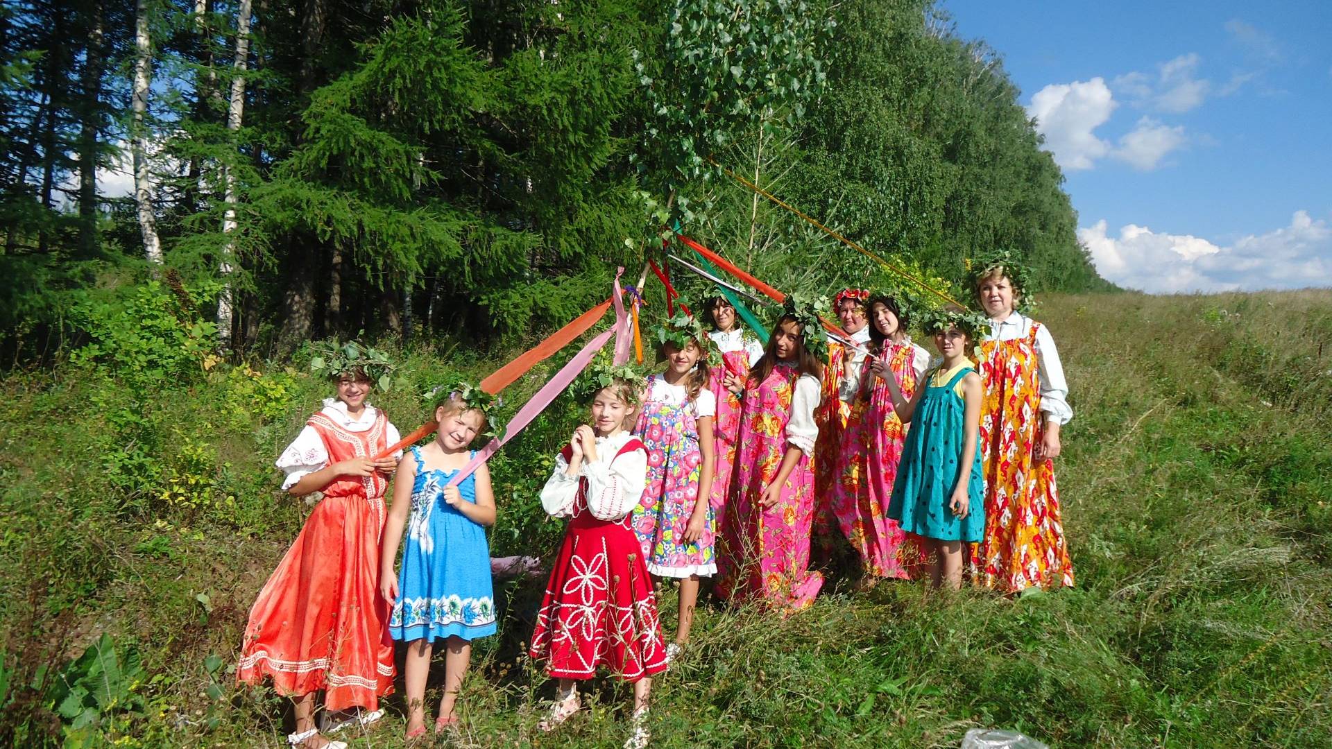 Фольклорный праздник «Русь традициями славится». Запись от 01.11.2024