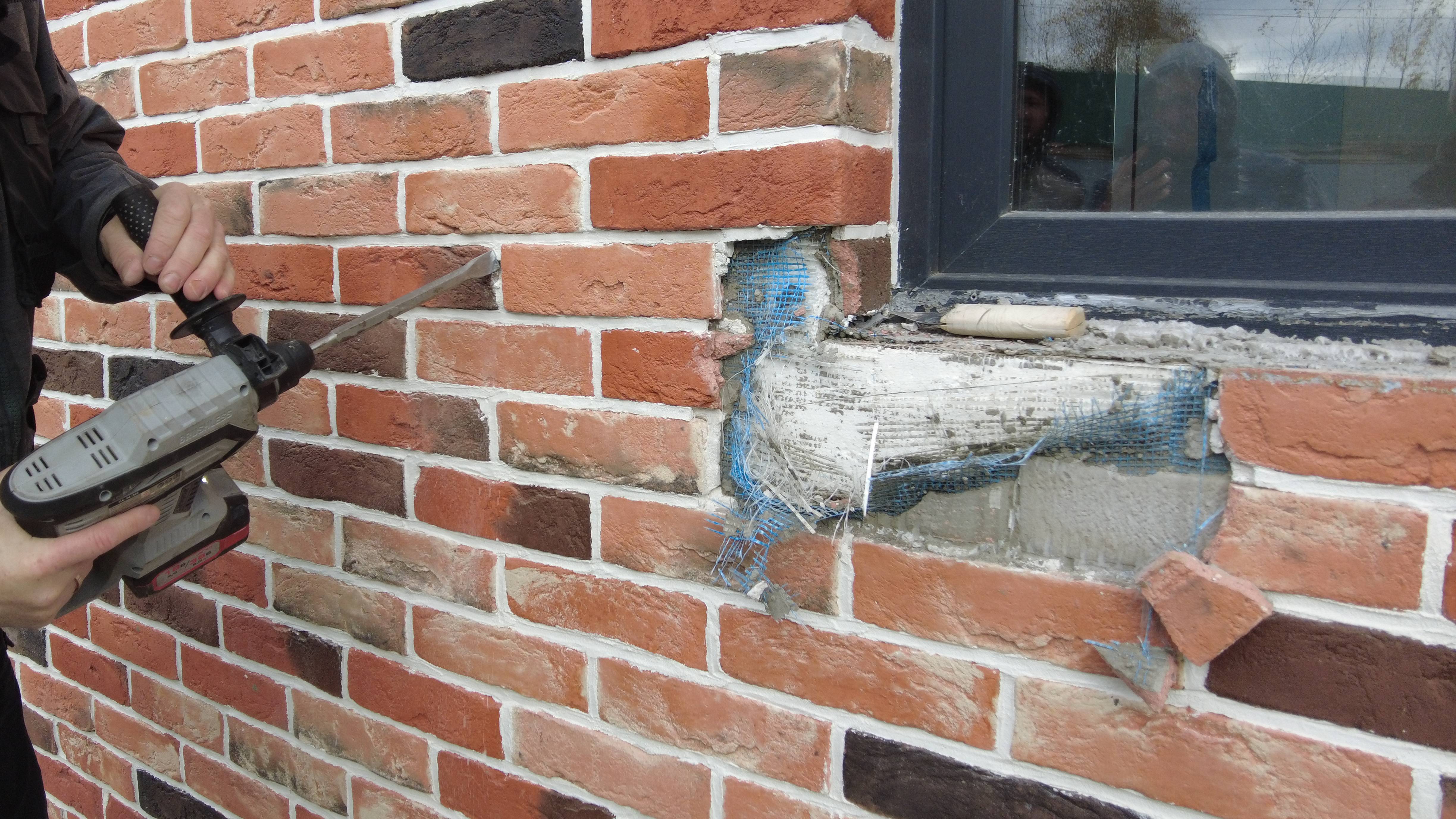 Вскрываем фасад, фиксируем нарушения технологии СФТК Мокрый Фасад. Некачественные материалы, работы